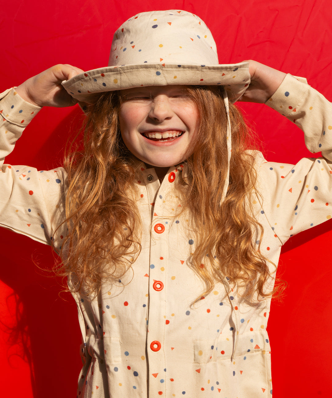 Walton Bucket Hat, Signature Dot – Oso & Me